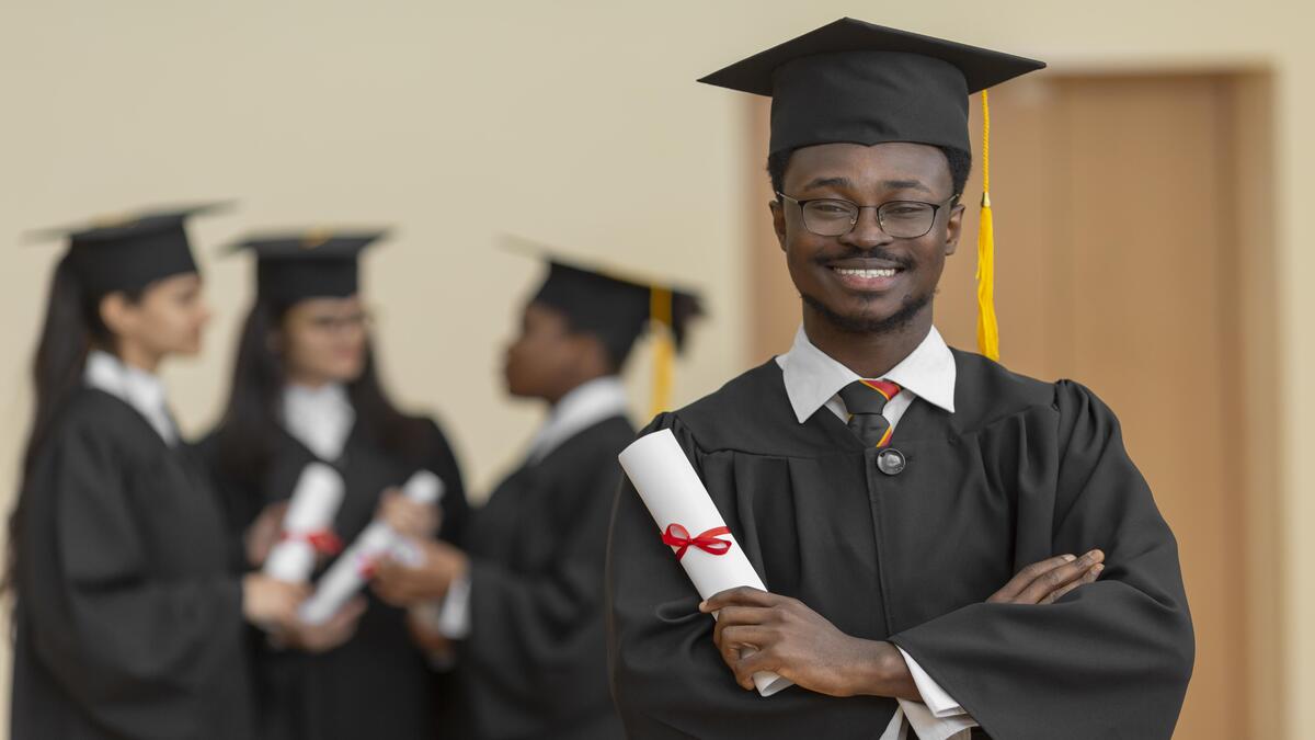 Alfred Nzo District Municipality Bursary Programme 2025 - THOL’ISPANE